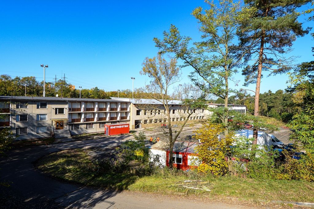 Prokopávka - zahájení stavby a současný stav / vizualizace budoucího ...